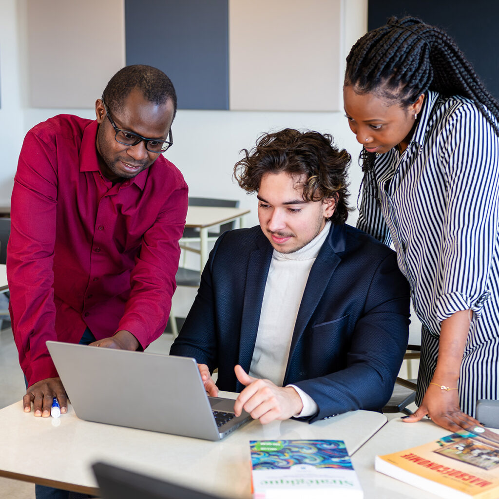 L’Université - Université du Québec à Rimouski